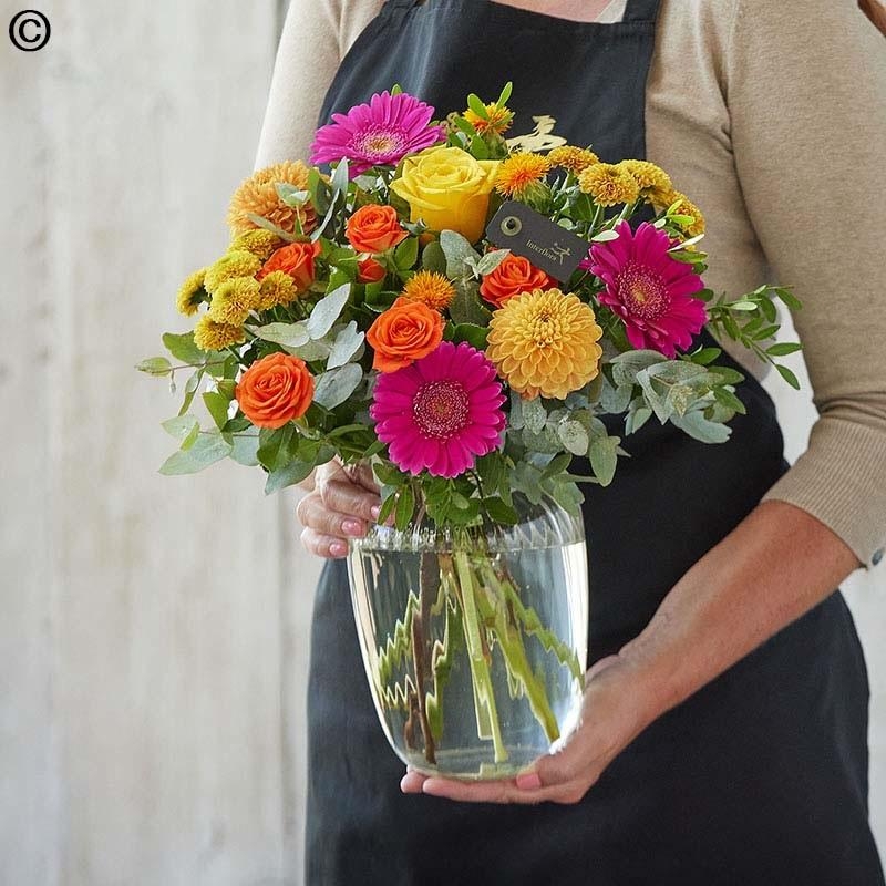 Bridgwater Interflora Florist | FLOWERS INTERNATIONAL | Somerset, TA6 5AW